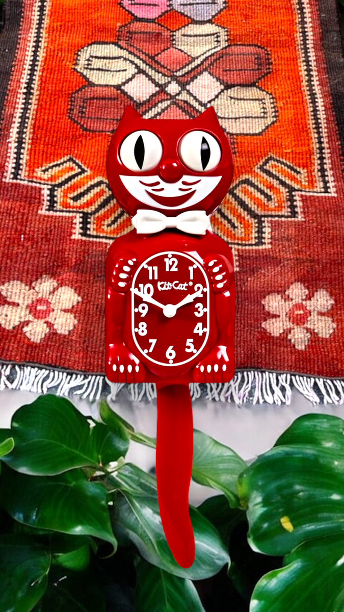 KIT KAT Clocks – FENG SWAY